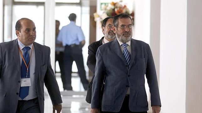 Rivas no comparece pero sí proclama su «absoluta inocencia»