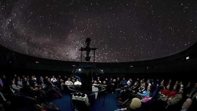 El Planetario acogerá este mes un ciclo de conferencias sobre el Sol