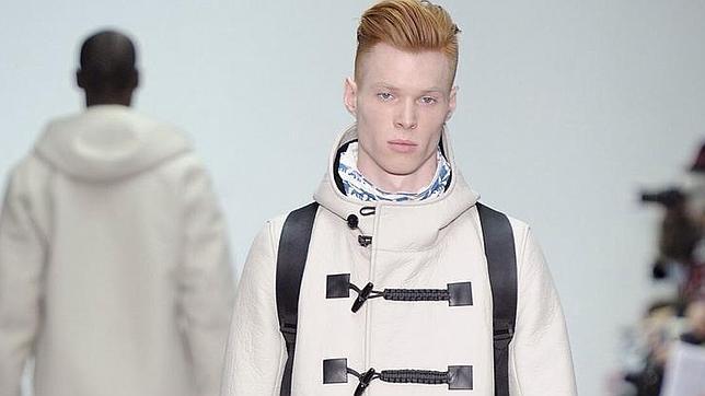 Louis Evans: de niño acosado a modelo internacional