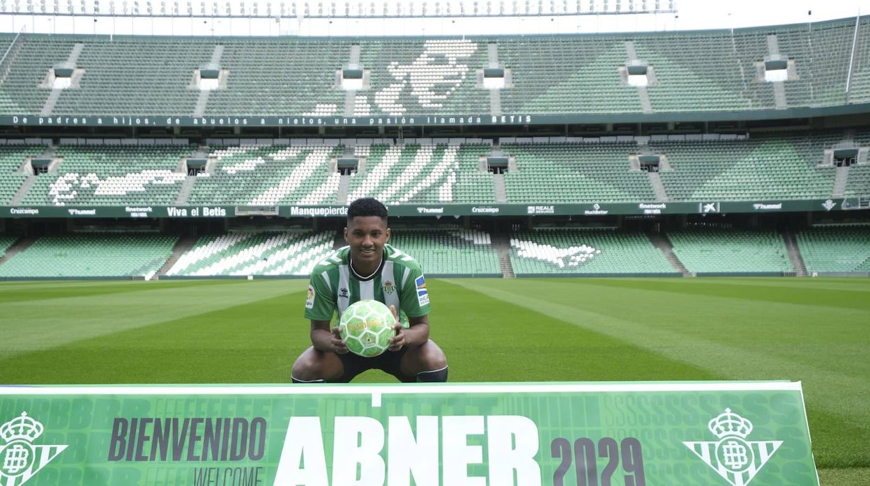 Abner: «He cumplido un sueño y ahora hay que trabajar para justificar ...