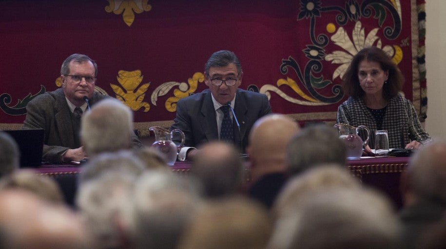 Juan Lacomba: «La pintura sevillana de la primera mitad del siglo XX es ...