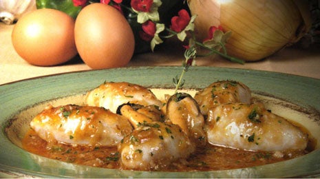 Chipirones rellenos de mejillón y huevo duro - Gurmé