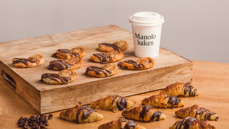 Los "manolitos" de Manolo Bakes llegan este jueves a Sevilla