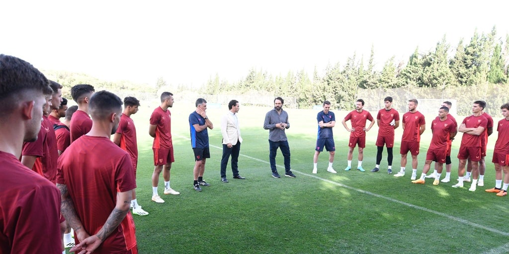 Así fue el discurso de Víctor Orta y Del Nido Carrasco a los jugadores ...