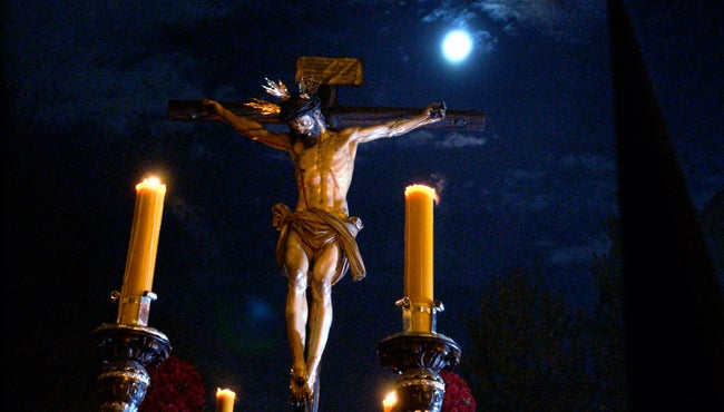 El Calvario, sale de la Catedral