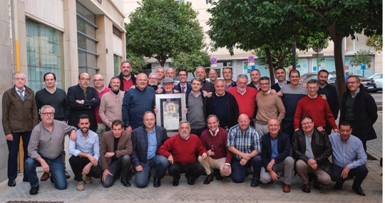 Chisporroteos. Algo más que una túnica.