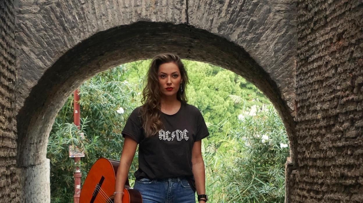 «Me echaron del flamenco por machistas. Una guitarrista da mala suerte»