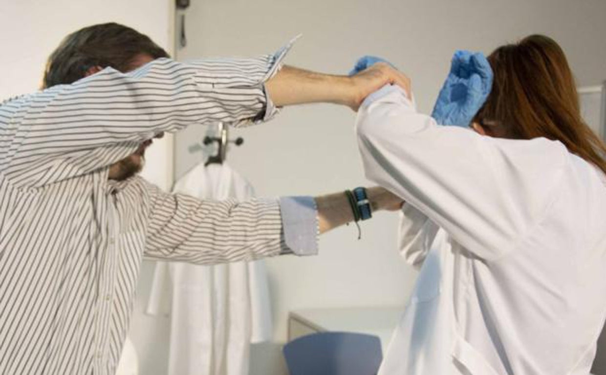 La Saturación Dispara Las Agresiones A Médicos También En La Privada