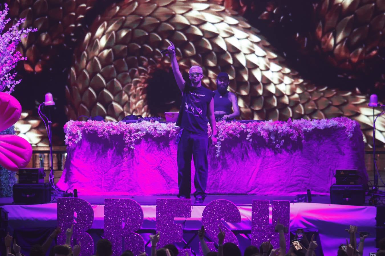 Las imágenes de la Fiesta Bresh en Icónica Sevilla Fest