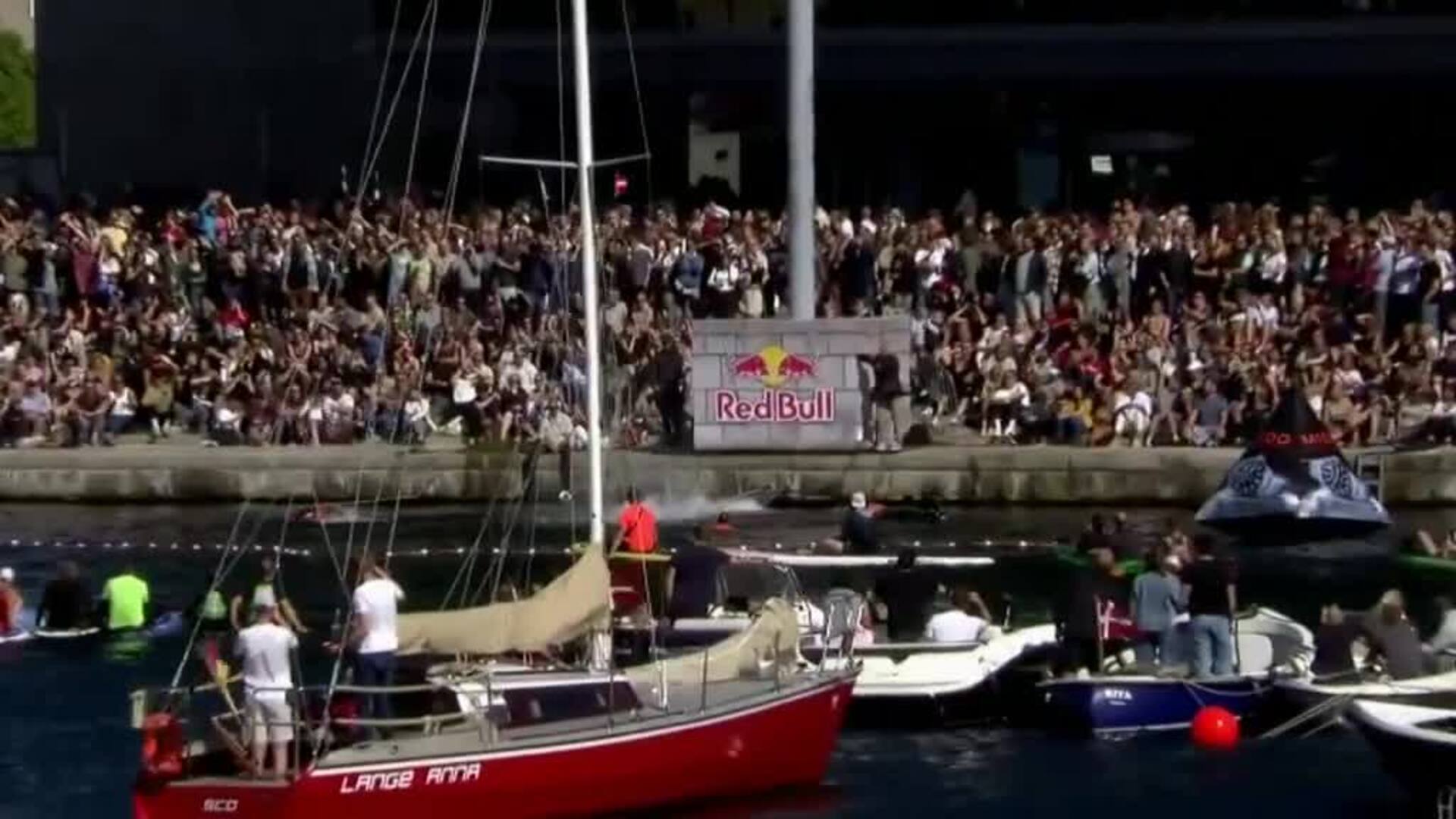 Popovici e Iffland ganan las series mundiales de 'cliff diving' de ...