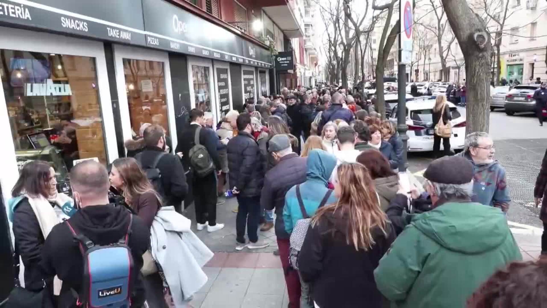 Expectación previa al diálogo entre Grabriel Rufián (ERC) y Emilio ...
