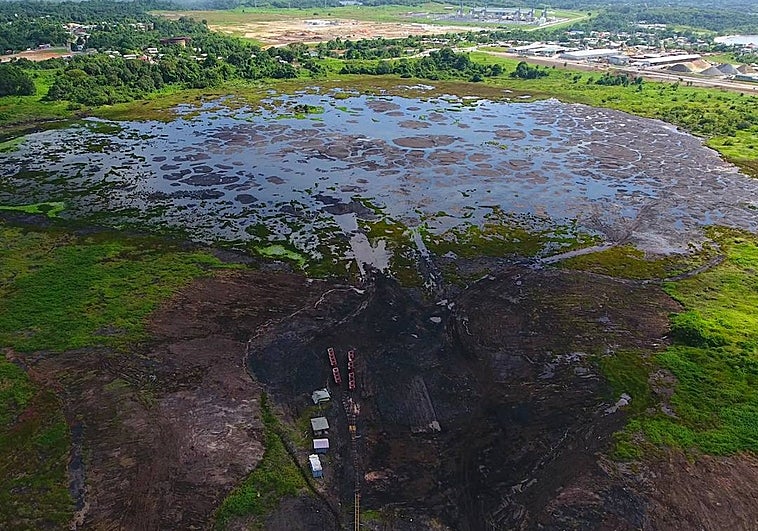 Un misterioso lago de alquitrán en EE.UU. revela por qué allí ...