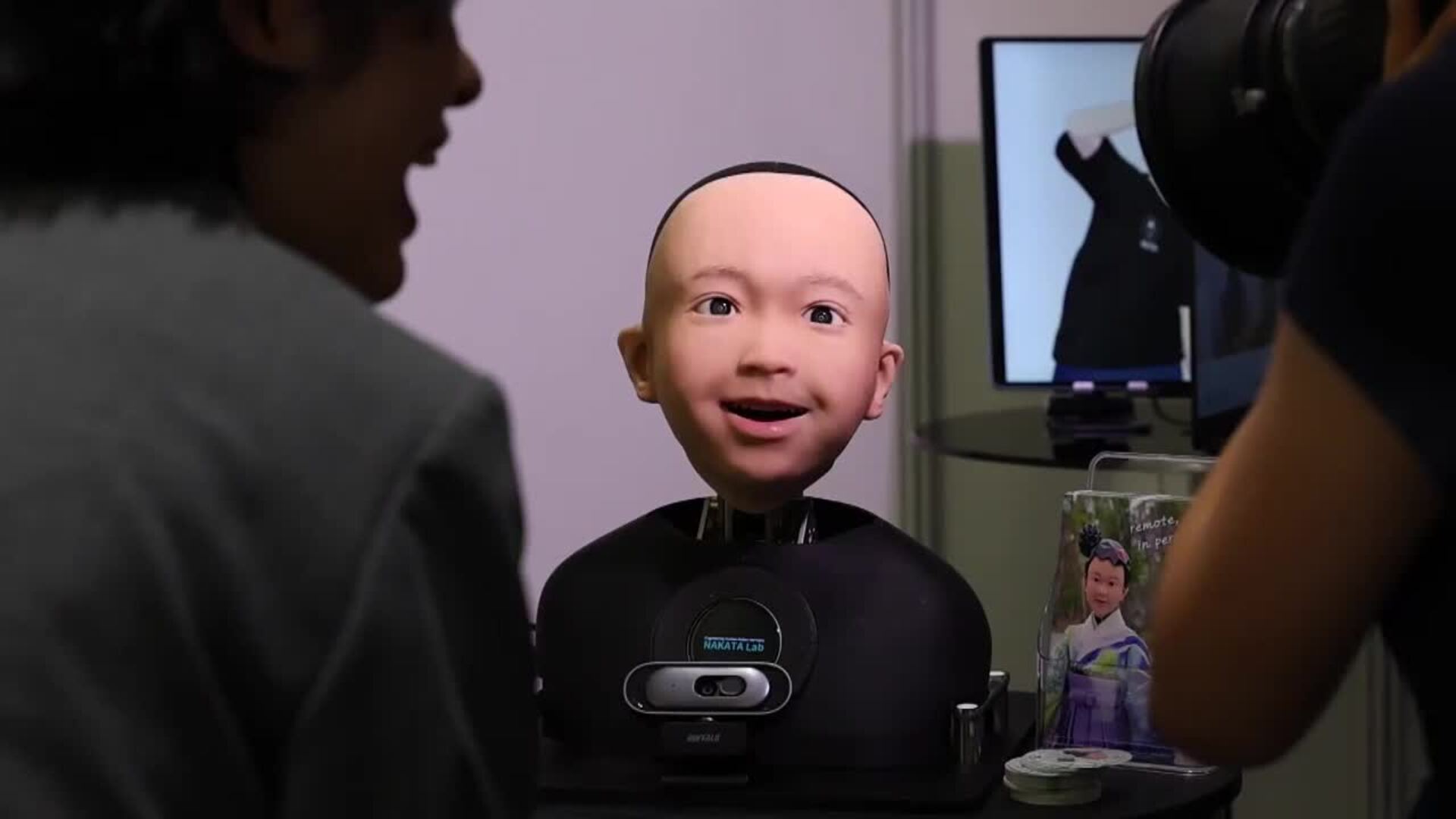 Una cumbre de robots humanoides llega a Tokio