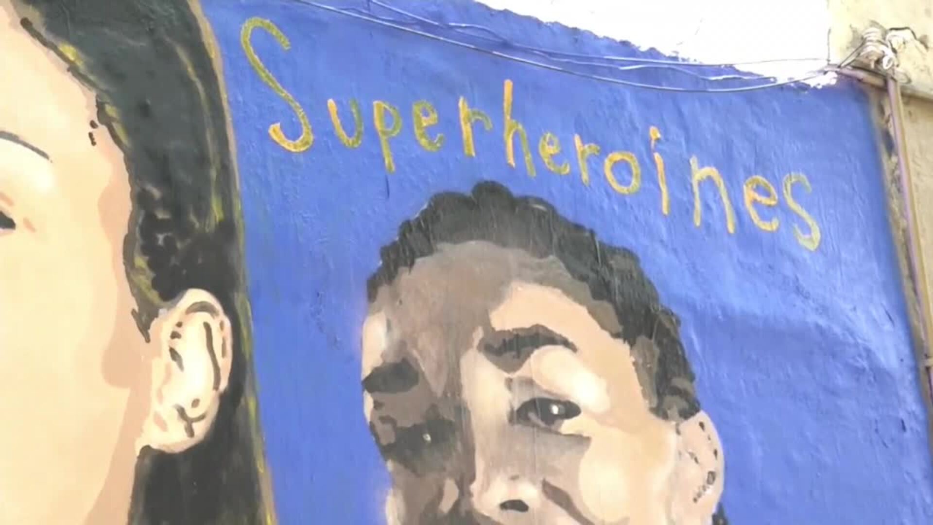 Un mural homenajea a Alexia, Aitana Bonmatí y Salma Paralluelo como ...