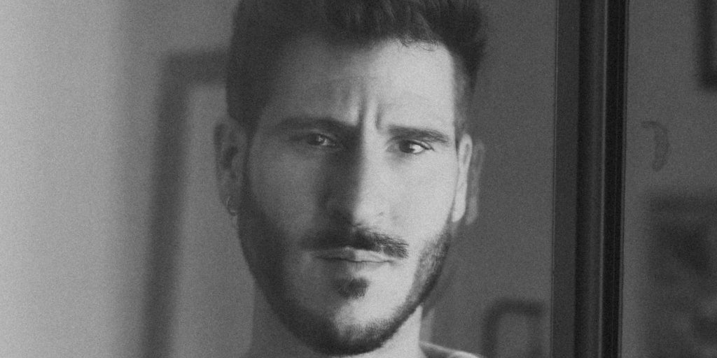 Pablo Gallego Boutou gana el primer premio Diana Zaforteza con 'Bar Urgel'