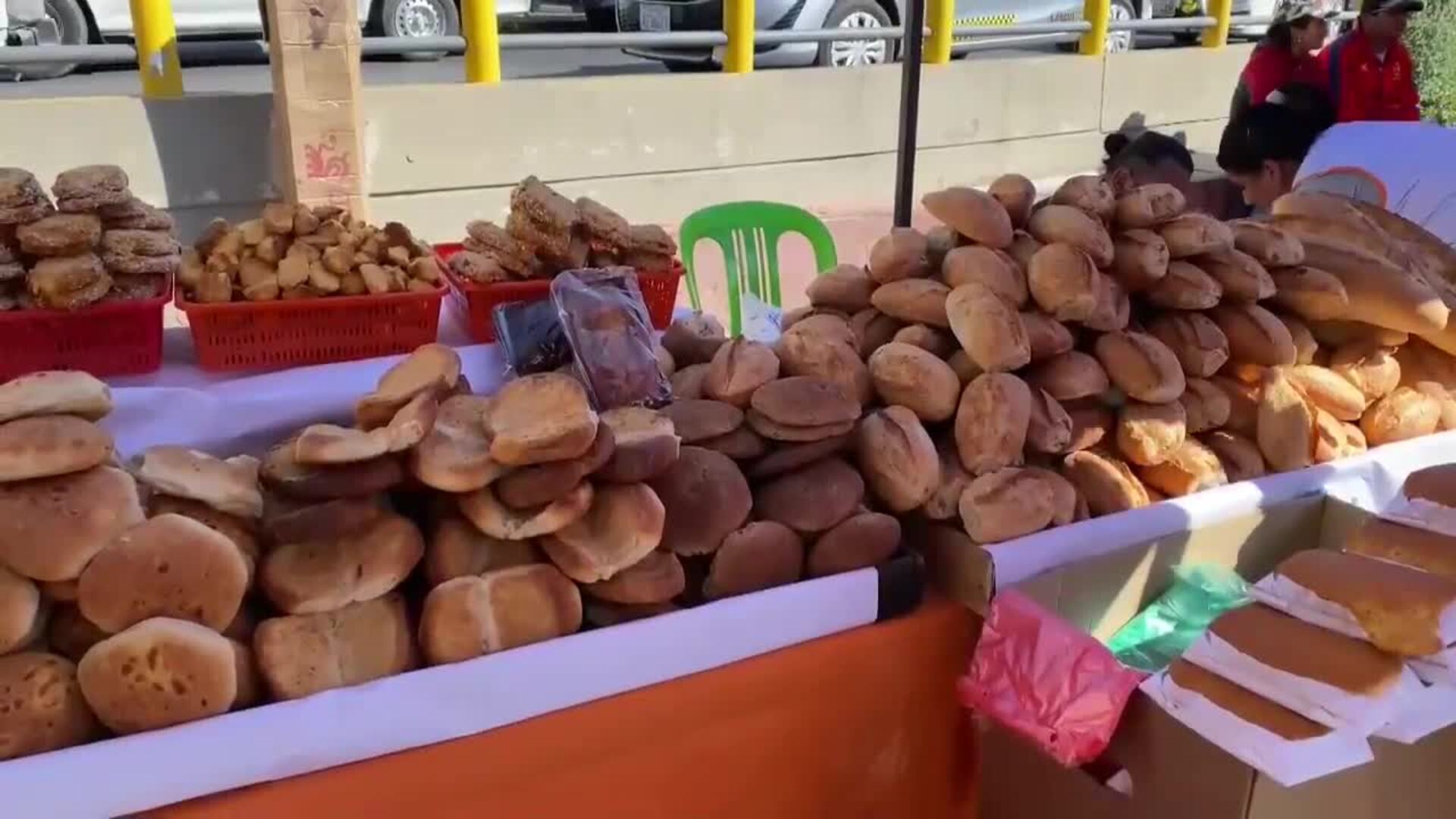 La oda de Bolivia a la marraqueta, el 'pan de batalla' símbolo de La Paz