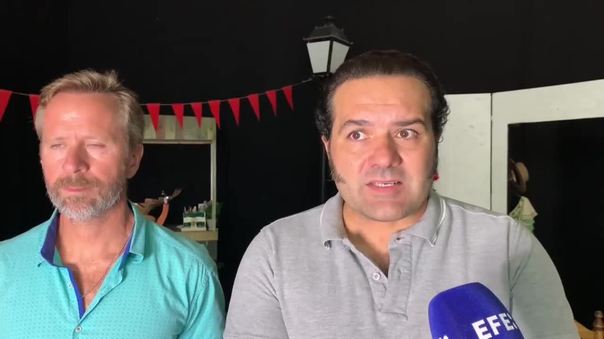 'Los Compadres': 15 años de éxitos a dúo que celebran desde las tablas ...