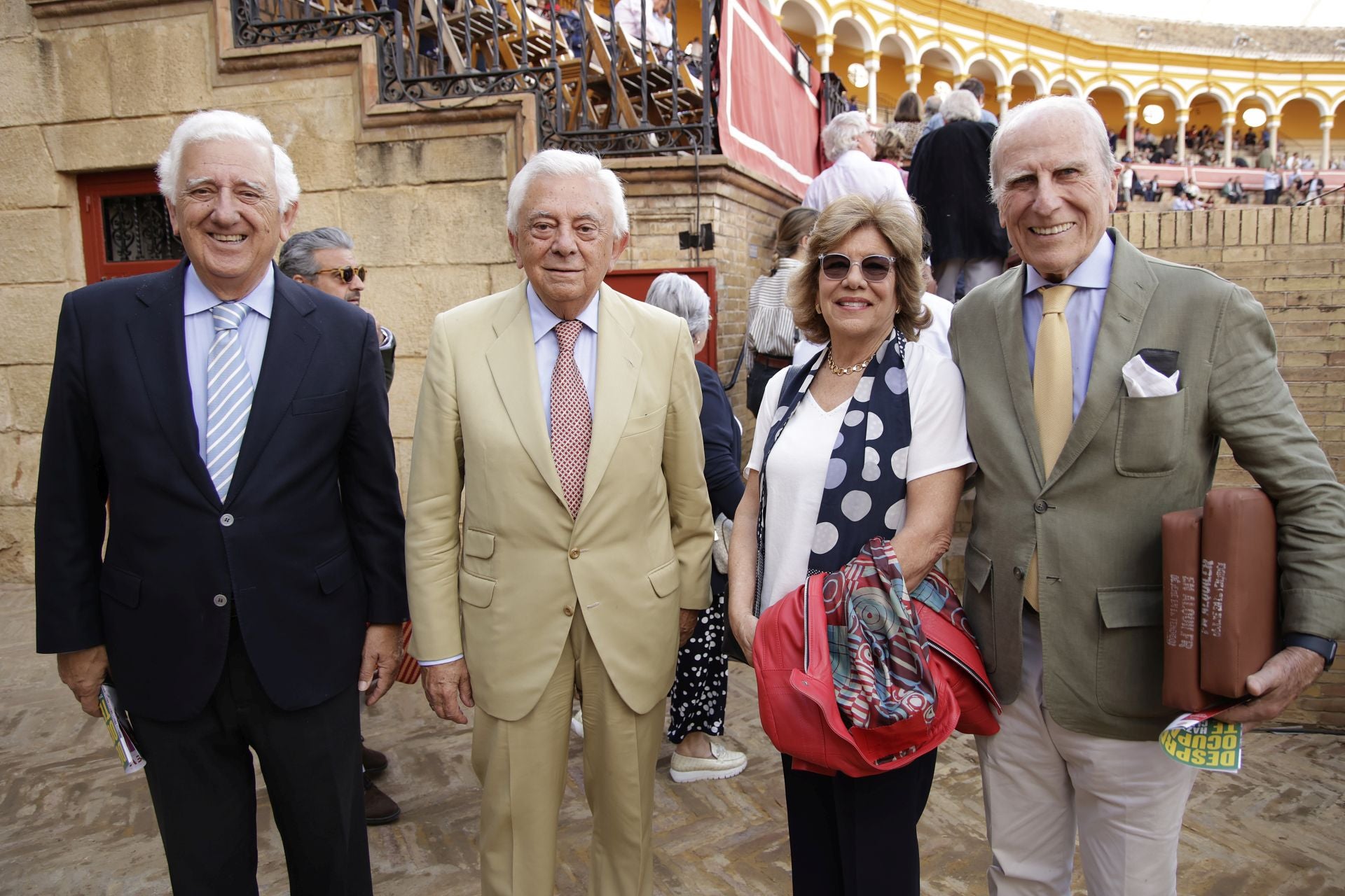 En imágenes, Puerta del Príncipe de la corrida de Manuel Escribano ...