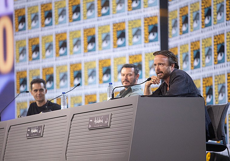Pedro Alonso, Luke Evans y Aaron Paul incendian la Comic-Con de Málaga ...