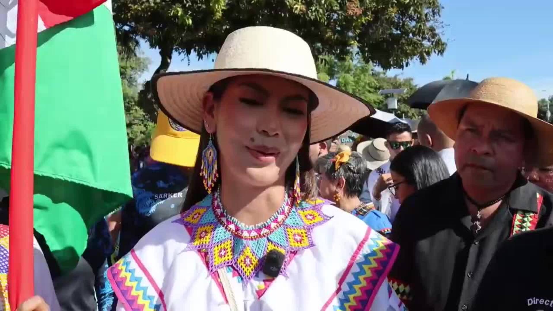 Miles de mujeres Ngäbe Buglé celebran su identidad en el Desfile de las ...