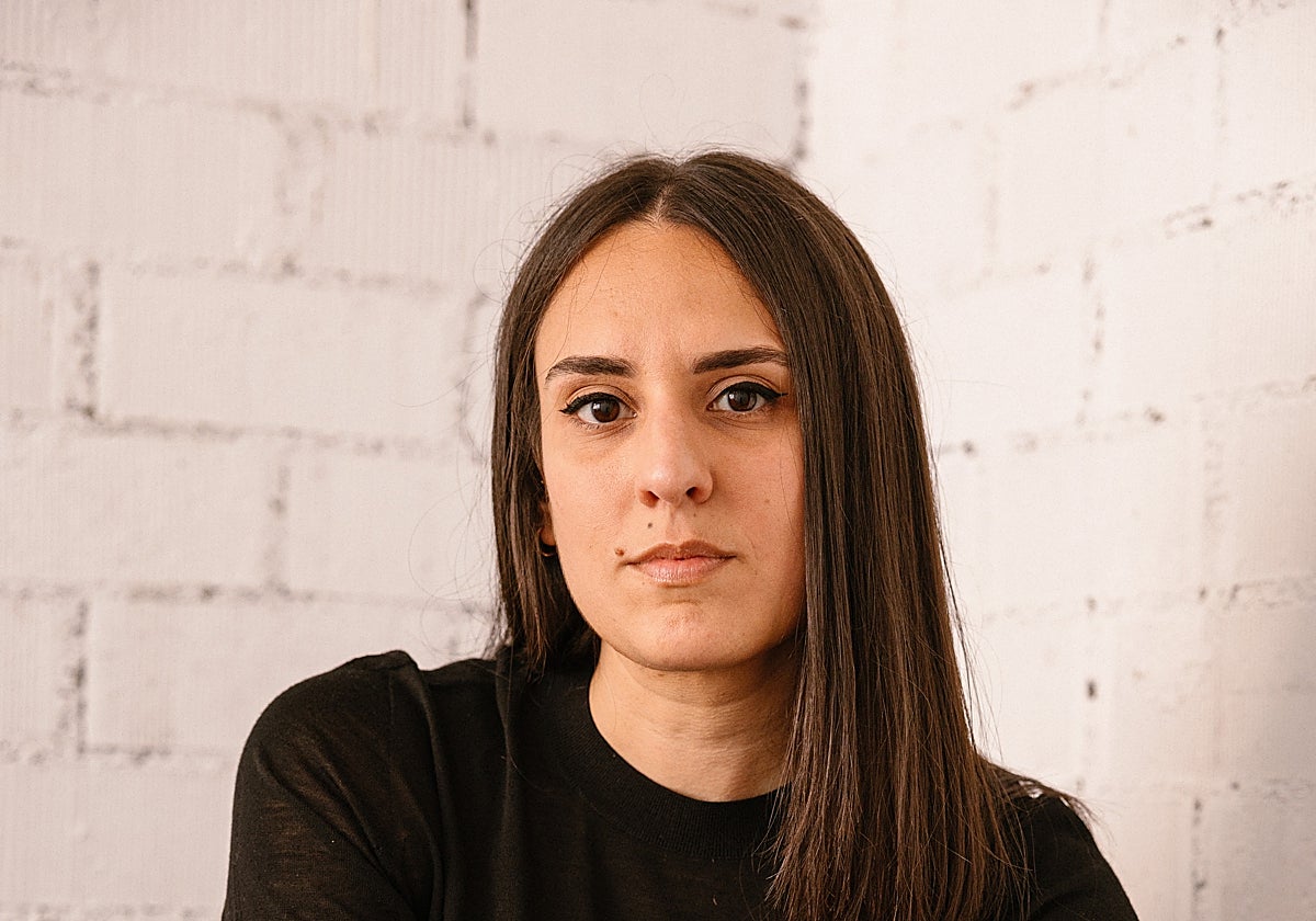 'Comerás flores', de Lucía Solla Sobral: cartografía del maltrato