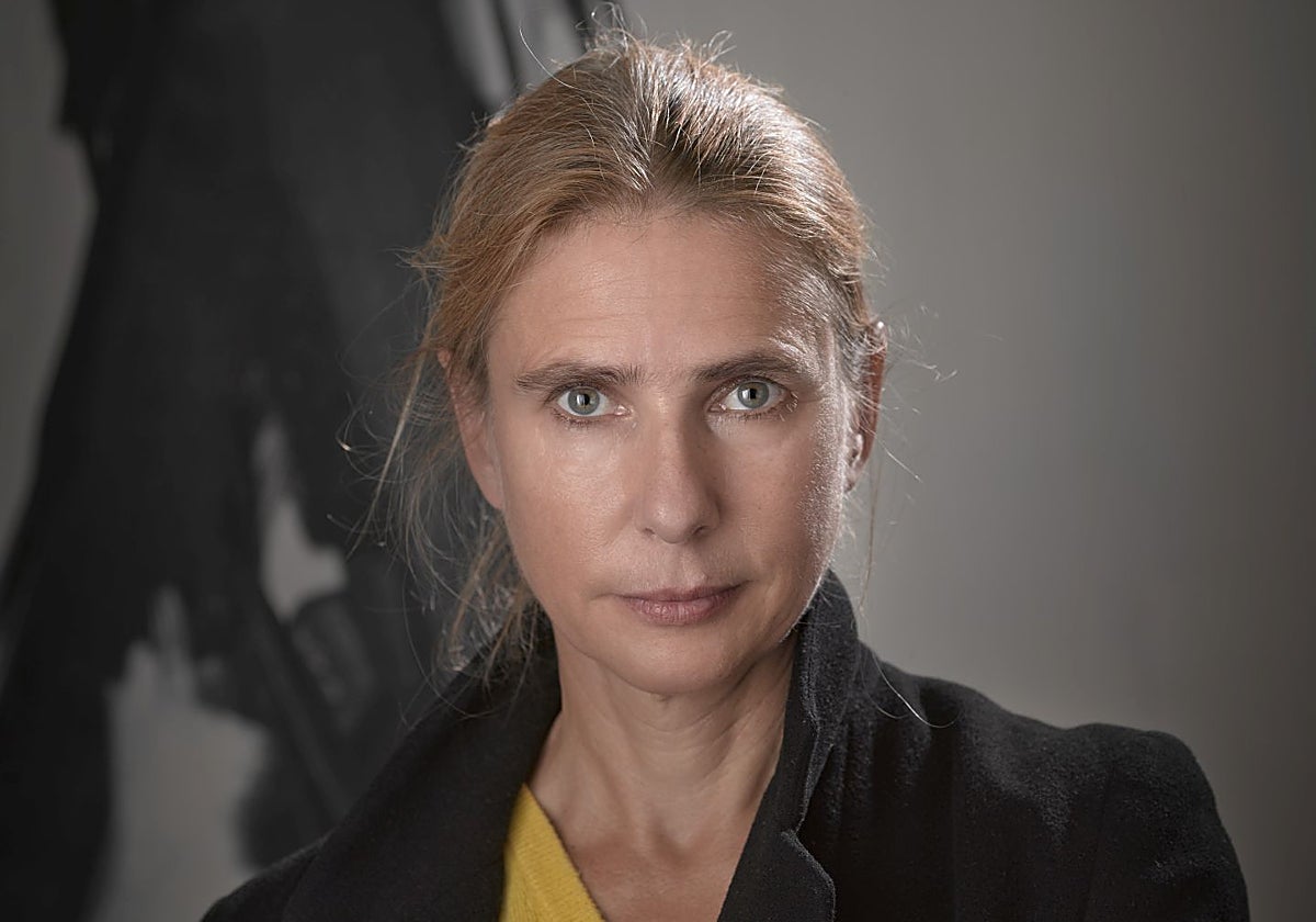 Lionel Shriver, la escritora que denuncia la muerte de la inteligencia ...