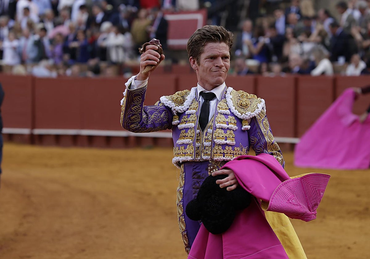 Toros en Sevilla, en directo: sigue la corrida del lunes 20 de abril ...