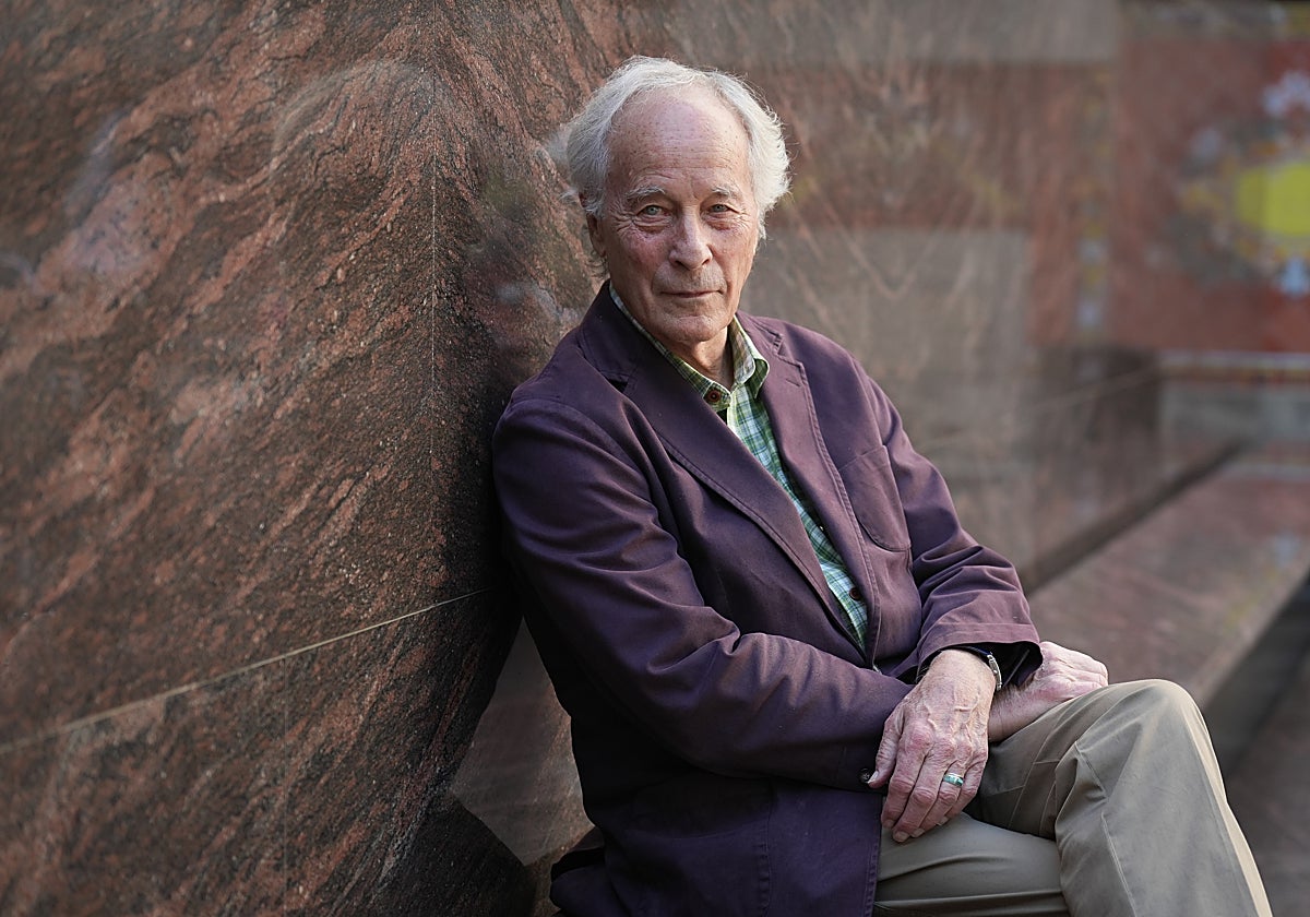 Richard Ford: «Stalin mataba a escritores y poetas, ahora parece que ...