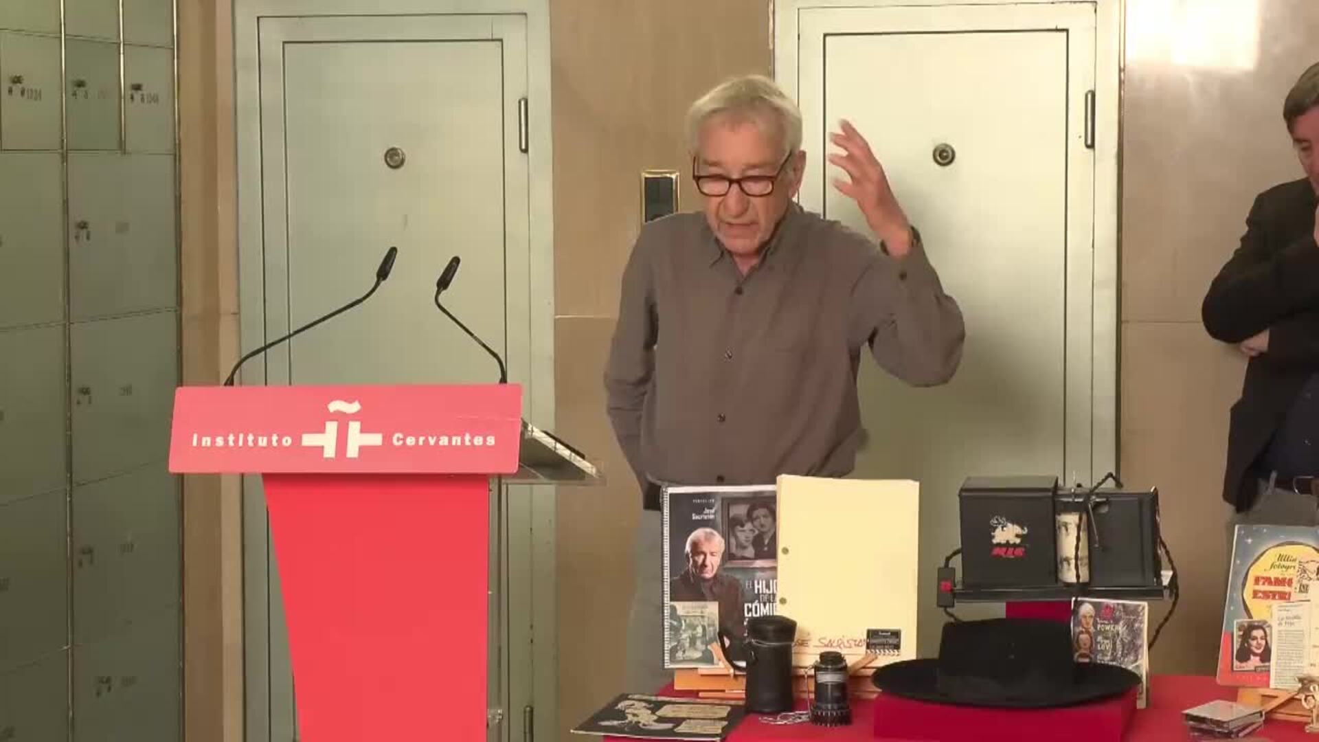 José Sacristán deja el sombrero de su abuelo entre su legado al ...