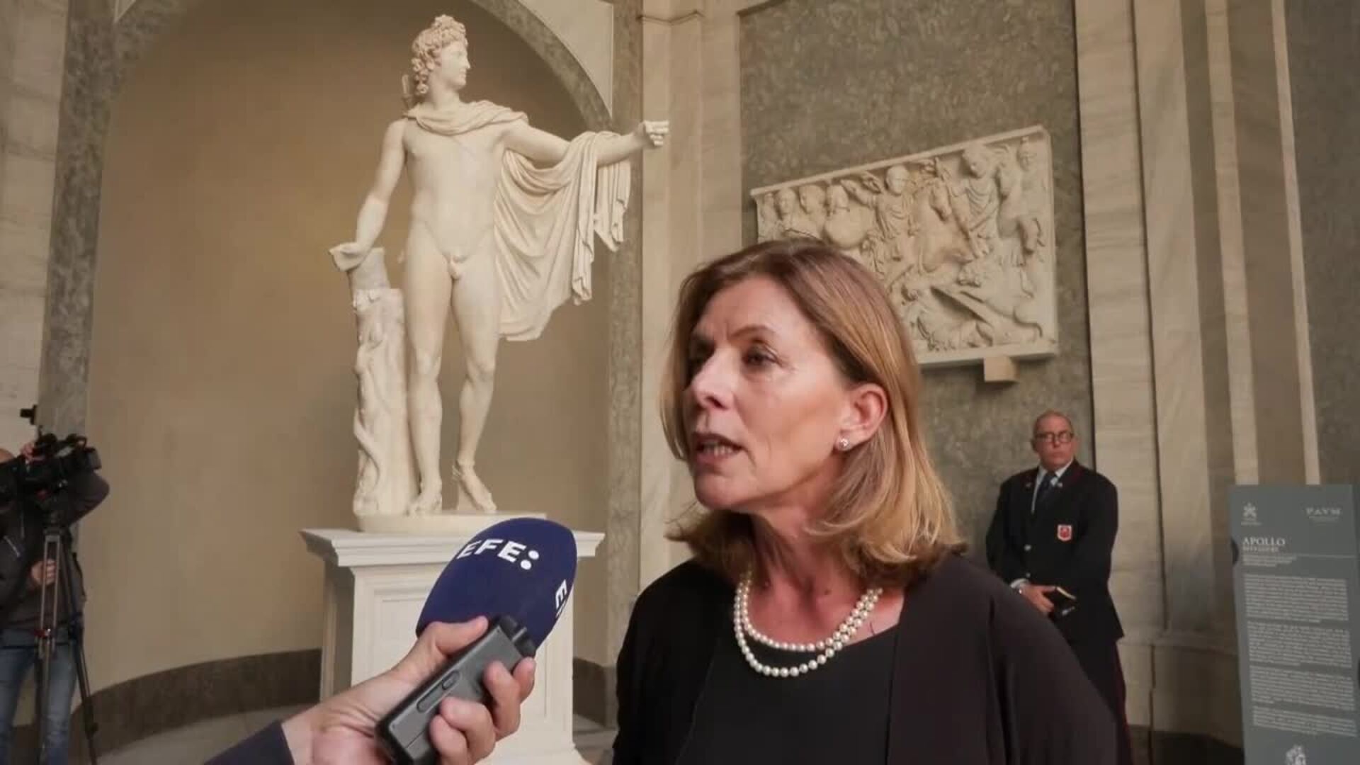 El famoso 'Apolo del Belvedere' se "apoya" en la tecnología vaticana ...