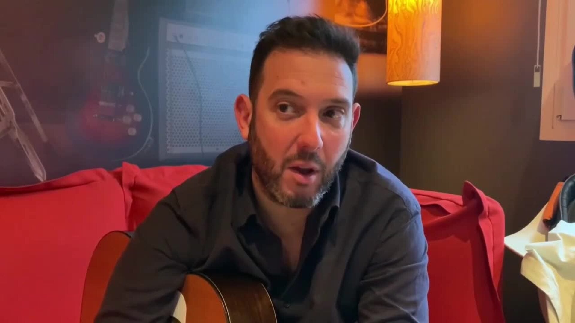 Toni Miranda subraya la importancia de que un artista tenga sello propio