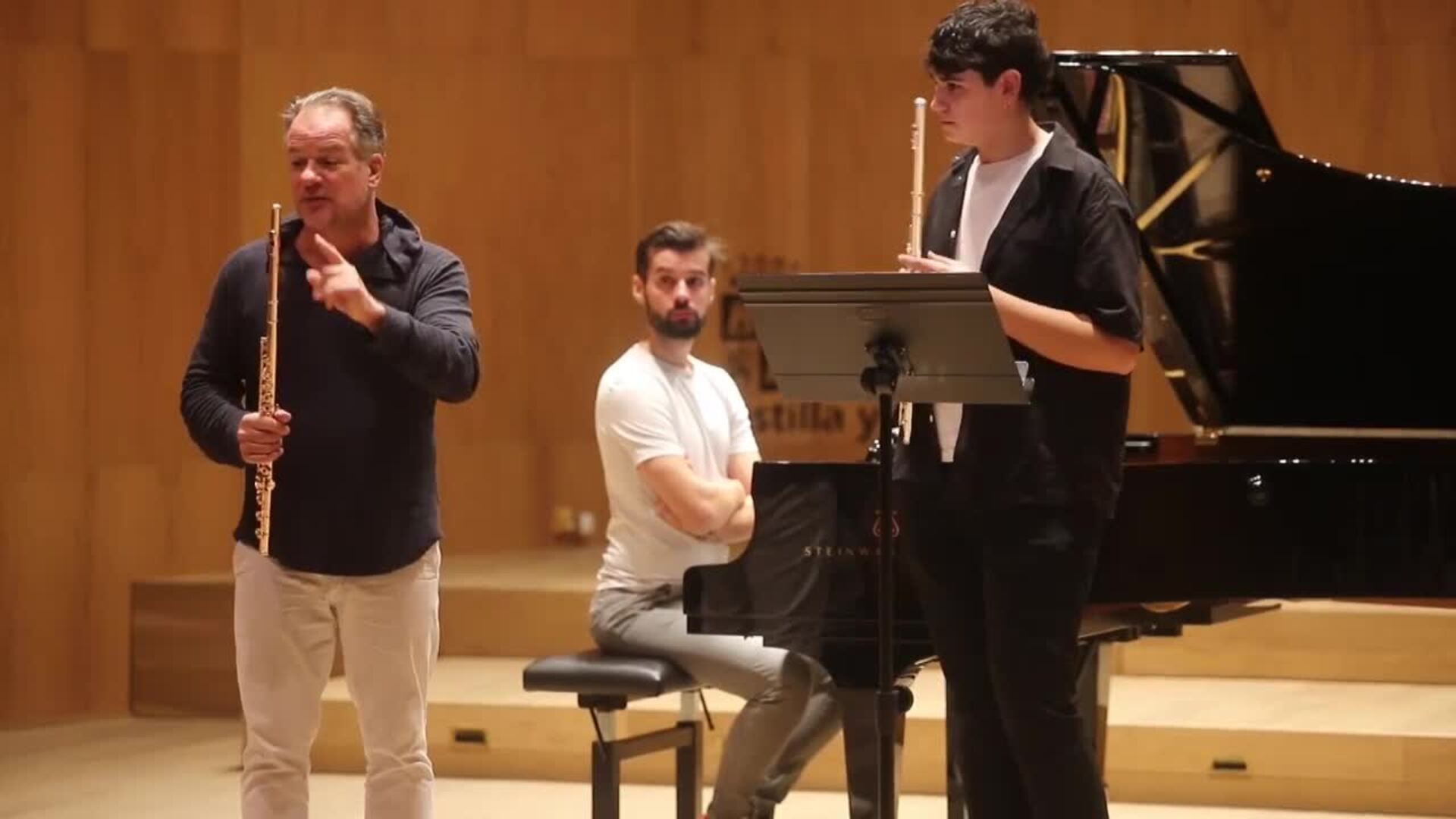 Masterclass del flautista franco-suizo Enmanuel Paud en Soria, en el ...