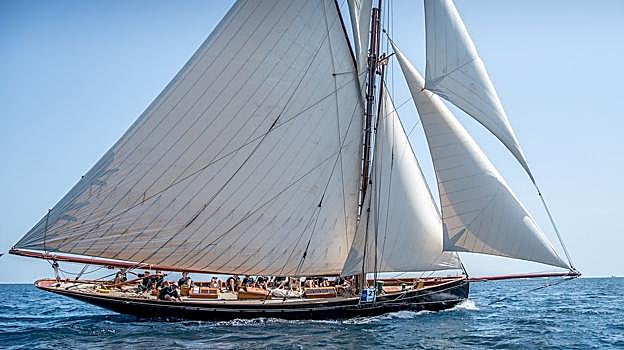 «Argyl», «Marigan», «Disparate», «Argos», «Ojala II», «Legolas» y ...