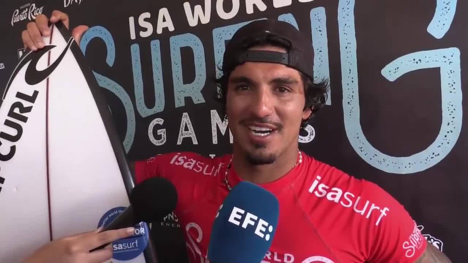 Brasileño Medina, campeon del mundo de surf en Puerto Rico