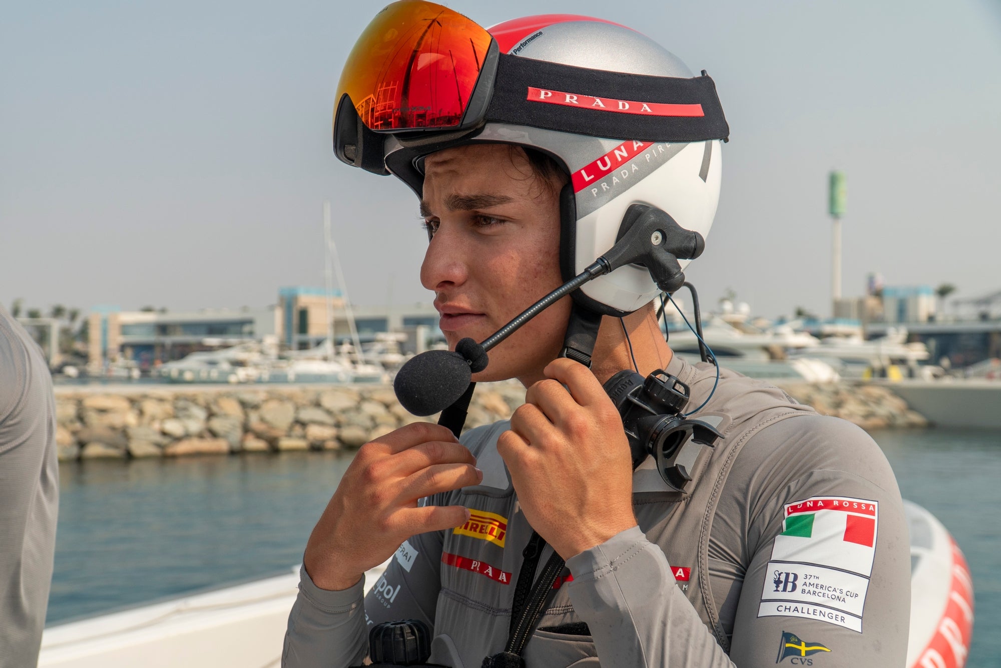 Marco Gradoni: «Ver al 'Luna Rossa' despegando con los 'foils' me ...