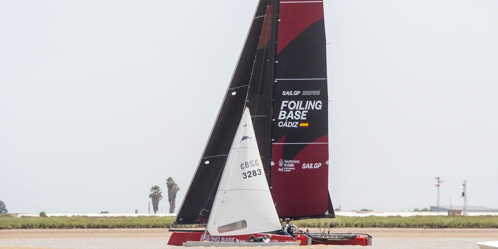 Victoria para el catamarán 'Gallito', de Foiling Base Cádiz, en el 59º ...