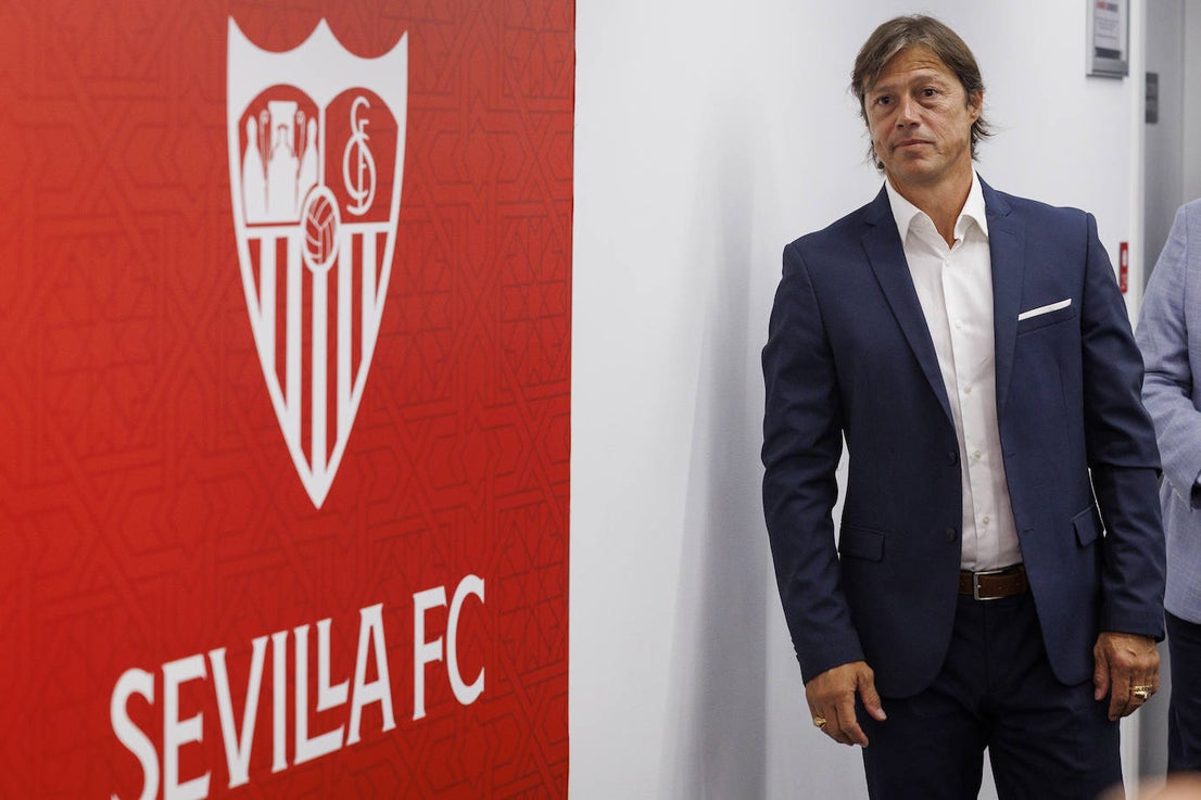Presentación de Almeyda, nuevo entrenador del Sevilla, en imágenes