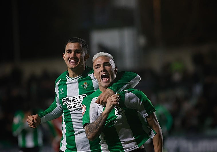 Pablo García brilla en su estreno esta temporada con el Betis Deportivo