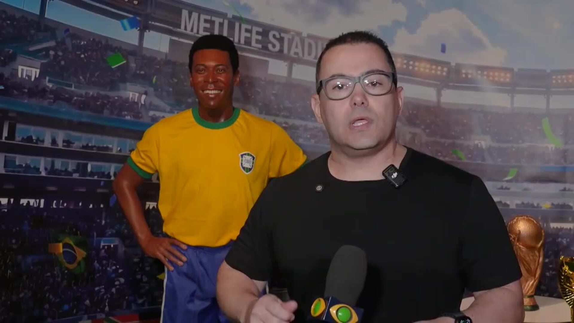Presentan en Río de Janeiro una estatua de cera de Pelé a una semana ...