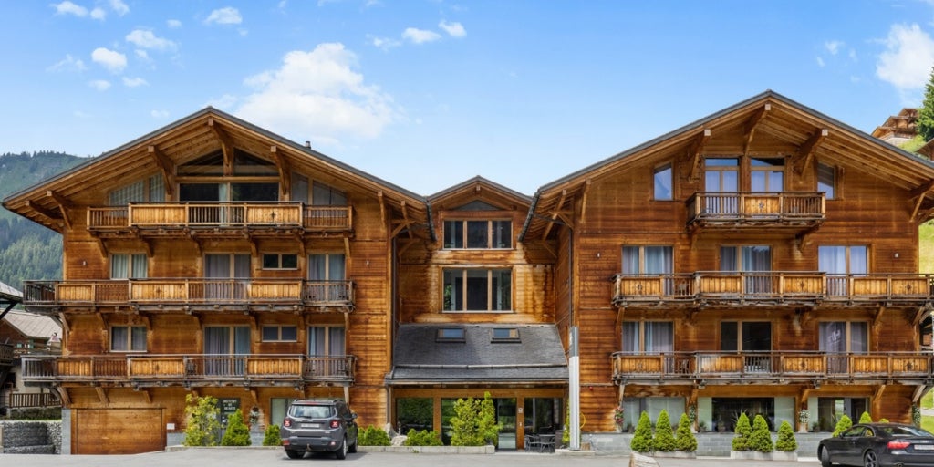 Félix Revuelta adquiere el Hotel Helvetia & Region (Suiza) a través de ...