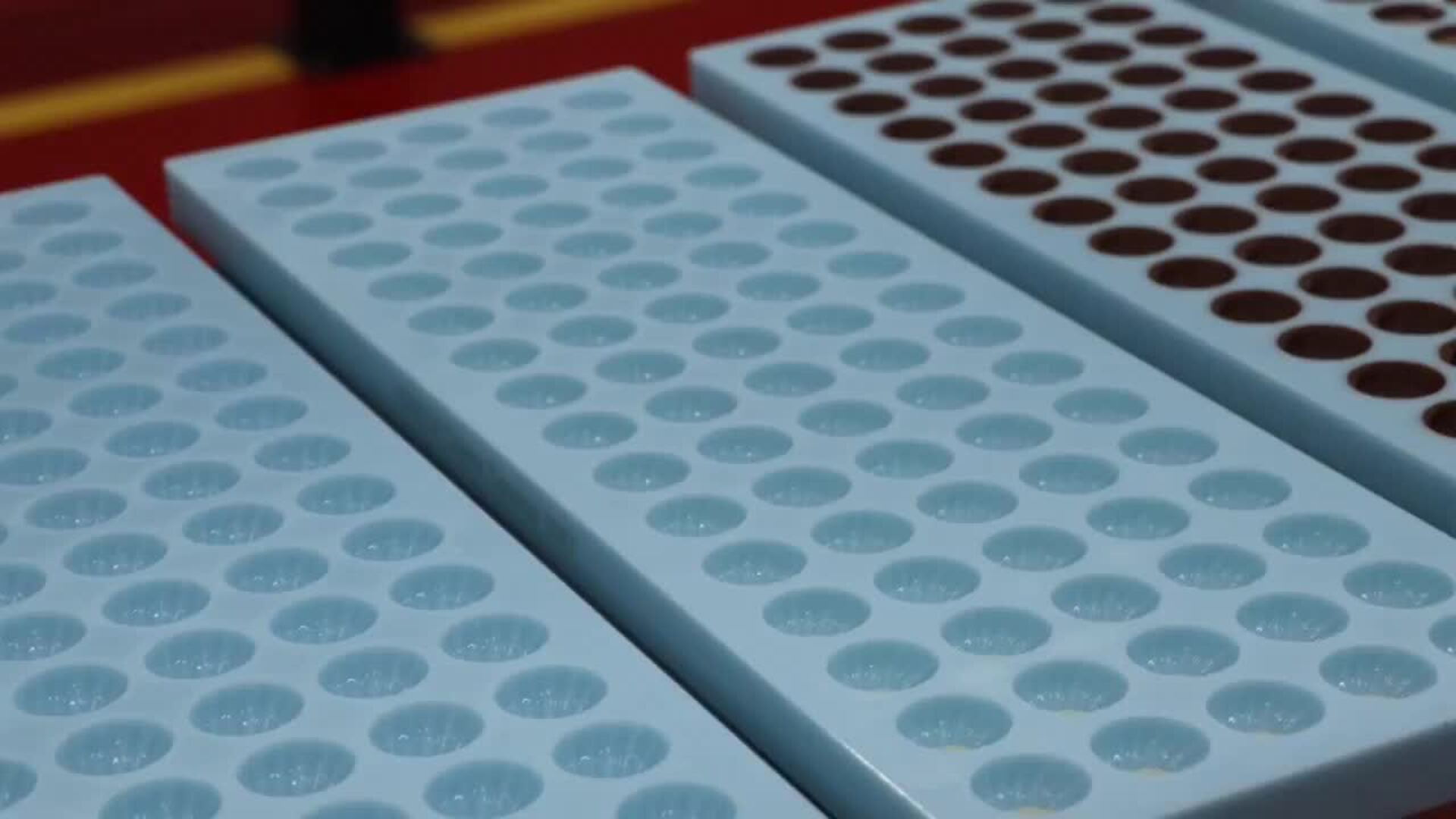 Nestlé conmemora los 120 años de La Penilla, la fábrica que marcó su llegada a España