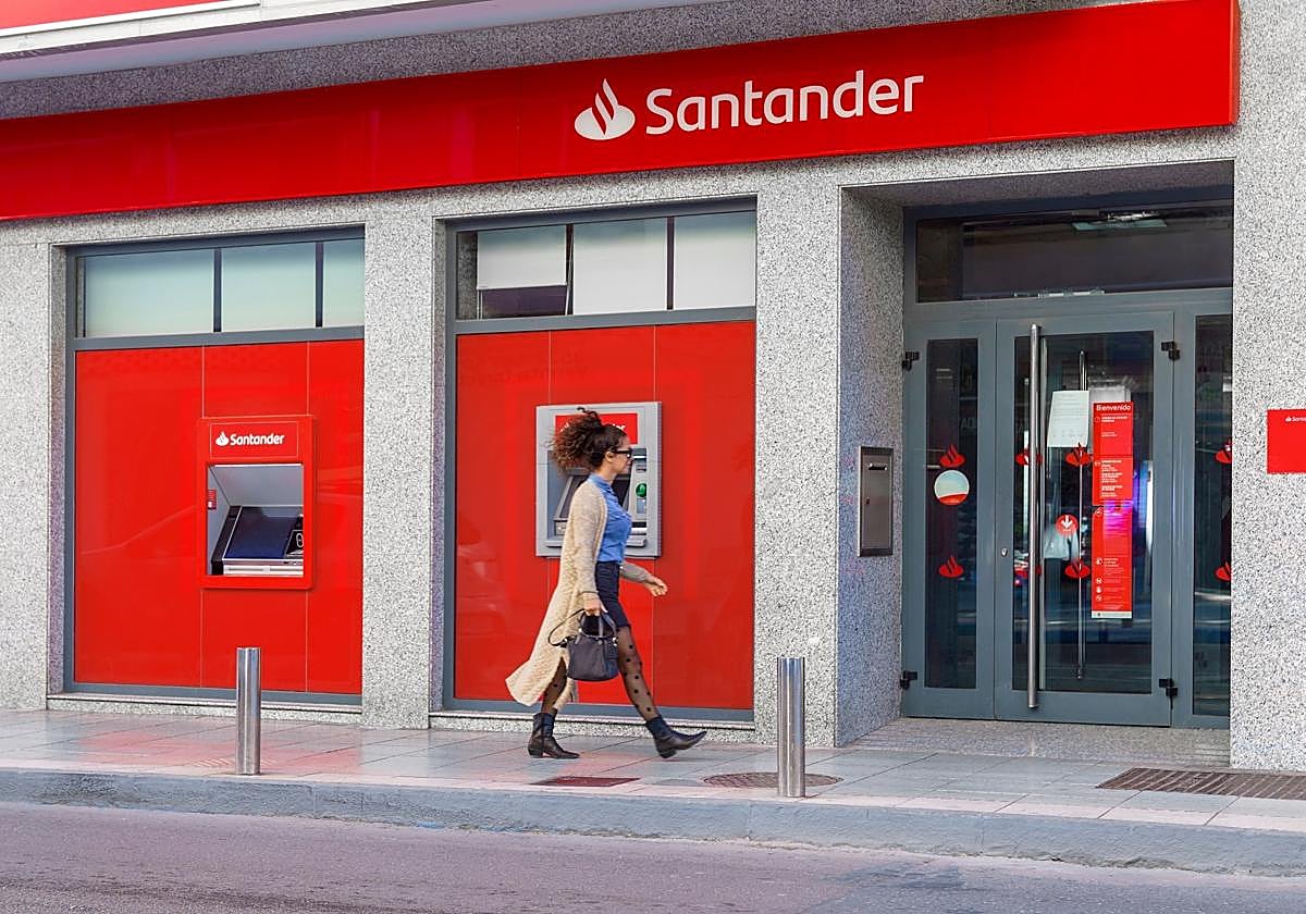 Los accionistas de Webster Bank aprueban la compra por Santander