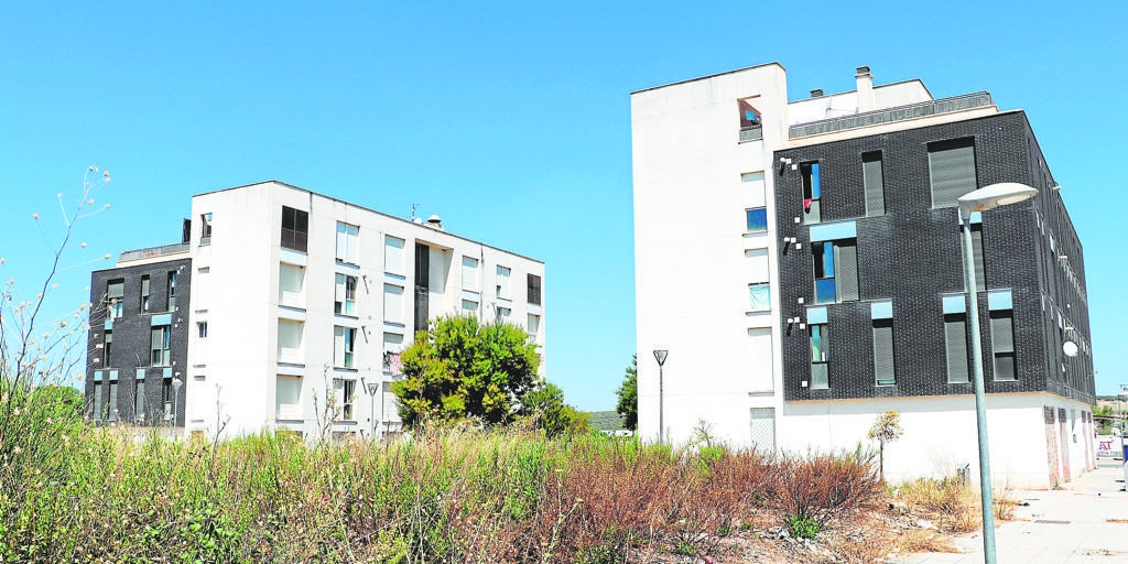 AVRA y Consistorio acercan posturas para regularizar la situación del ...