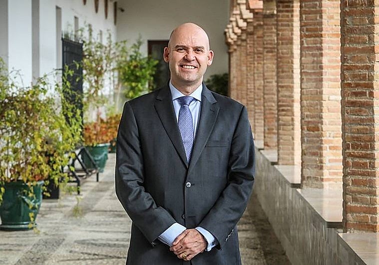 El RCC de Harvard rinde homenaje al profesor valenciano Manuel Guillén