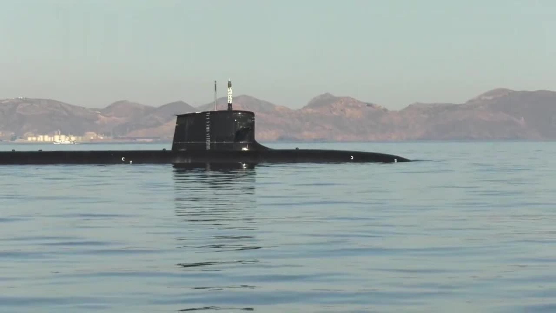 El submarino S-81 supera su última prueba antes de su entrega a la Armada