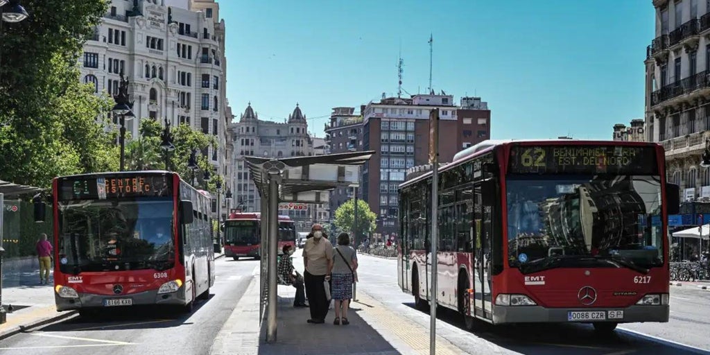 Las nuevas líneas de EMT que llegan al centro de Valencia crecen casi ...