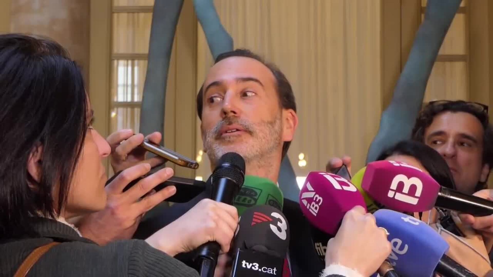 Le Senne (Vox) gana "una pequeña batalla" y continúa como presidente ...