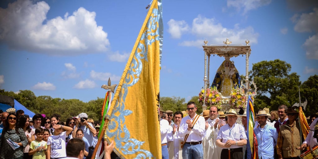 La romería de la Virgen de Luna, una fe y un rito a prueba de siglos