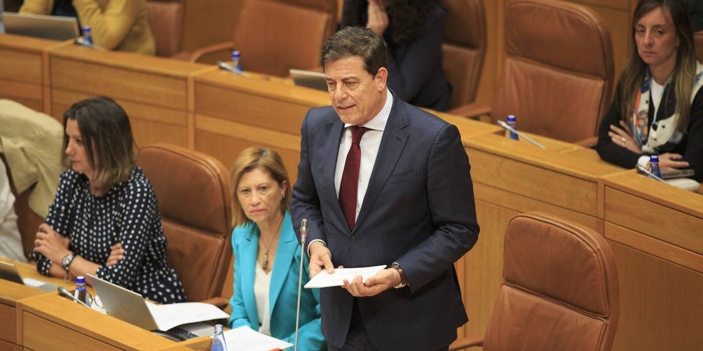 El amago de Sánchez de dimitir descafeinará la toma de mando de ...