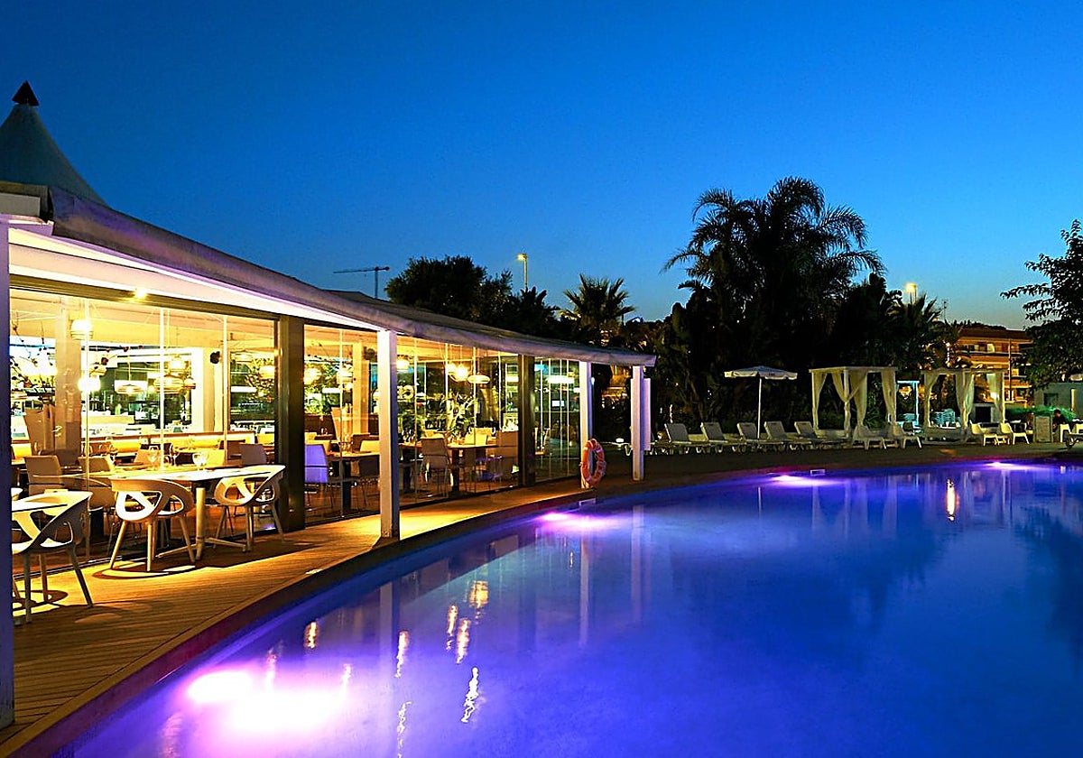 Casanova Beach Club arranca la temporada en Castelldefels